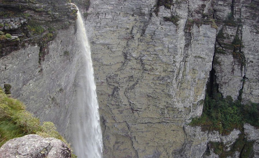 The Fumaça Waterfall - Tours